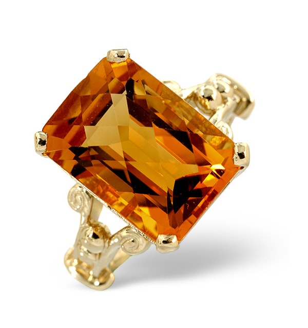 How wear a big statement ring: Full guide to fashion and cocktail rings